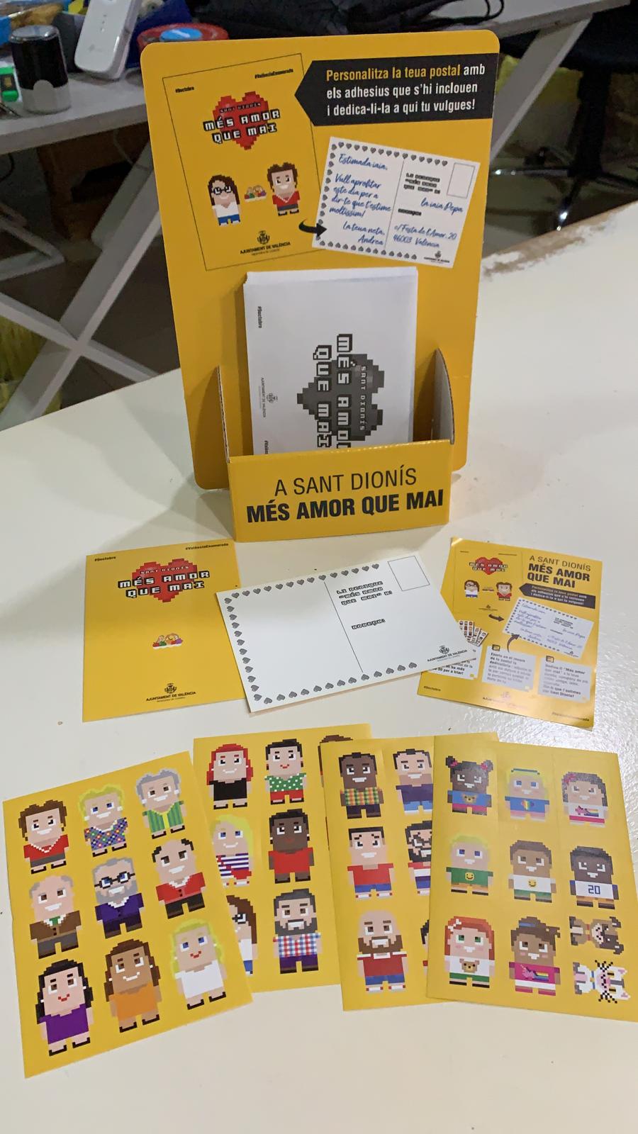 Un juego inclusivo recupera la tradición de regalar la mocadorà