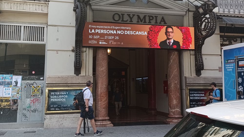 Eugeni Alemany lleva al Teatro Olympia su nuevo espectáculo “La persona no descansa”