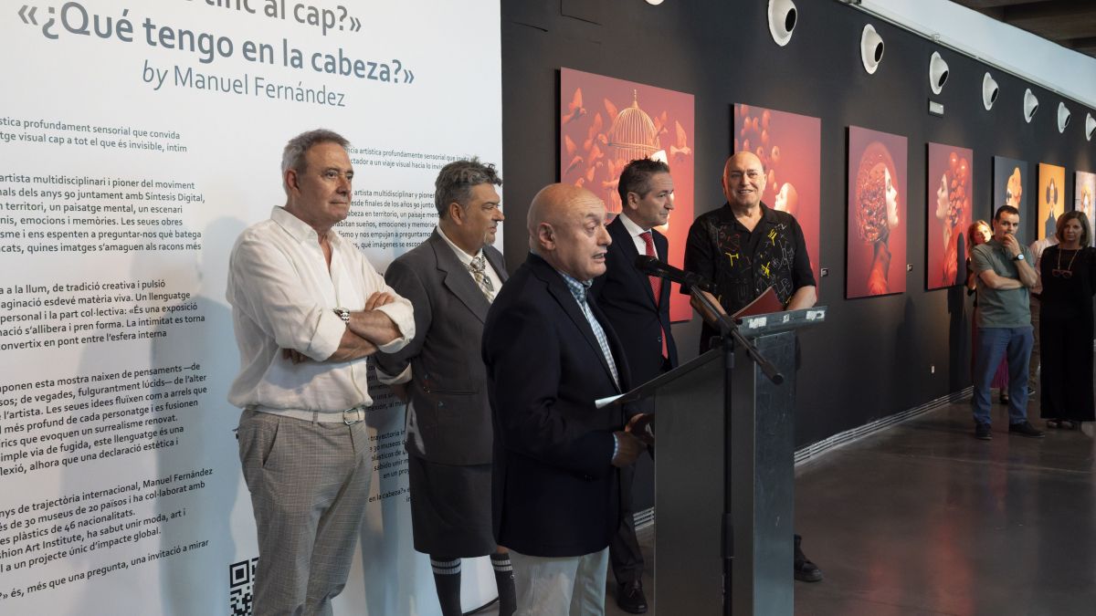 El MuVIM acoge '¿Qué tengo en la cabeza?', la exposición de Manuel ...
